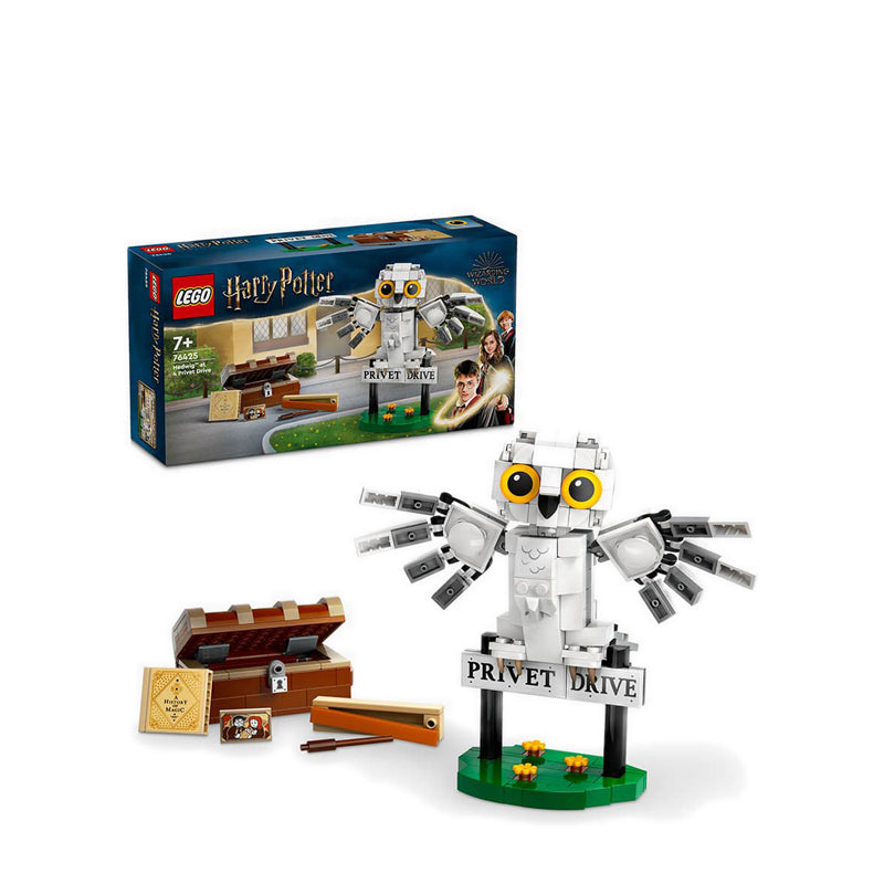 LEGO® Harry Potter TM Hedwig™ at 4 Privet Drive - 76425 – Lego Store ...